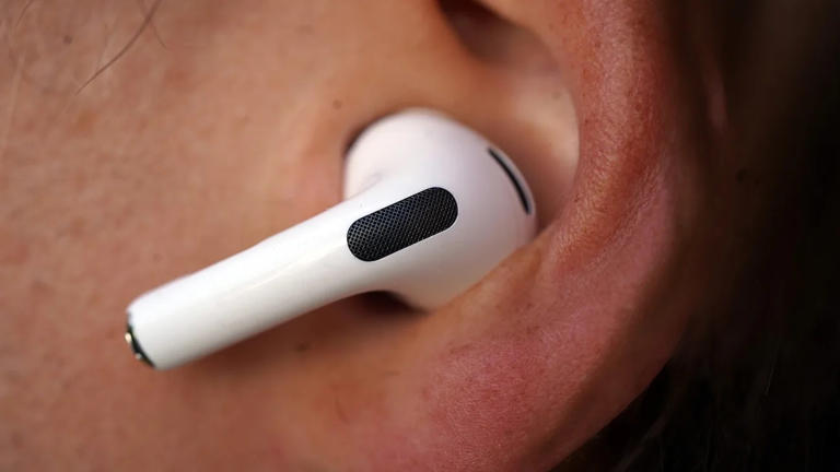 Your AirPods are getting a simple yet cool hi-fi feature