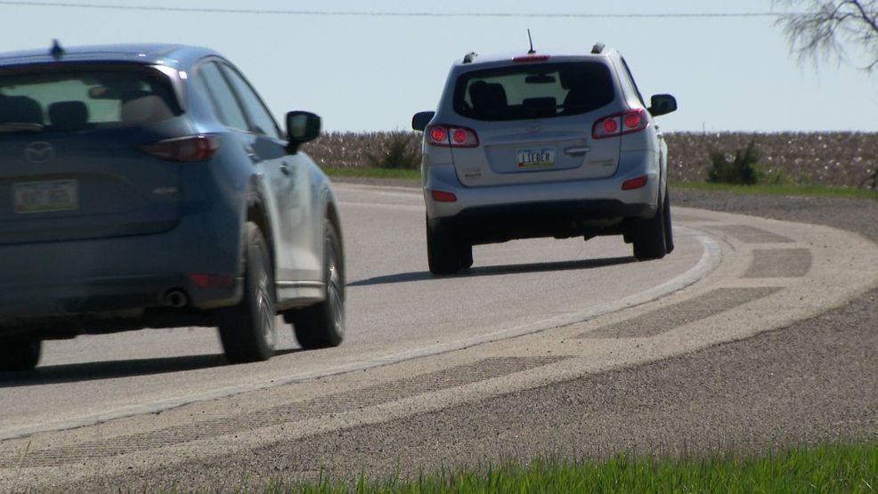 Iowa to raise speed limit to 60 mph on most rural two-lane highways July 1
