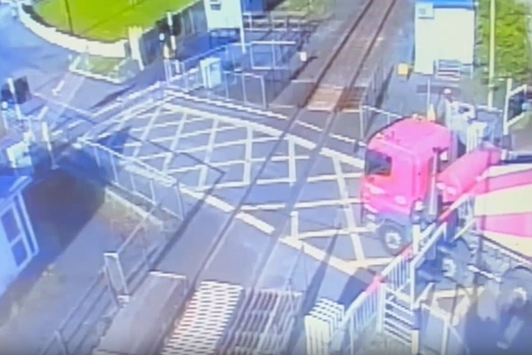 Irish Rail reveal Dublin's worst offenders with 31 level crossing ...