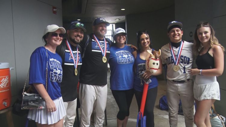 Three Armes, one championship | Family ties highlight Robinson's first ...