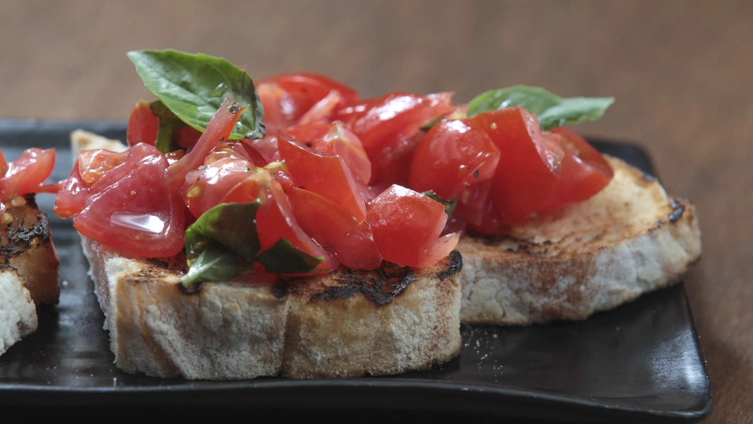 24 crunchy and flavorful handheld snacks