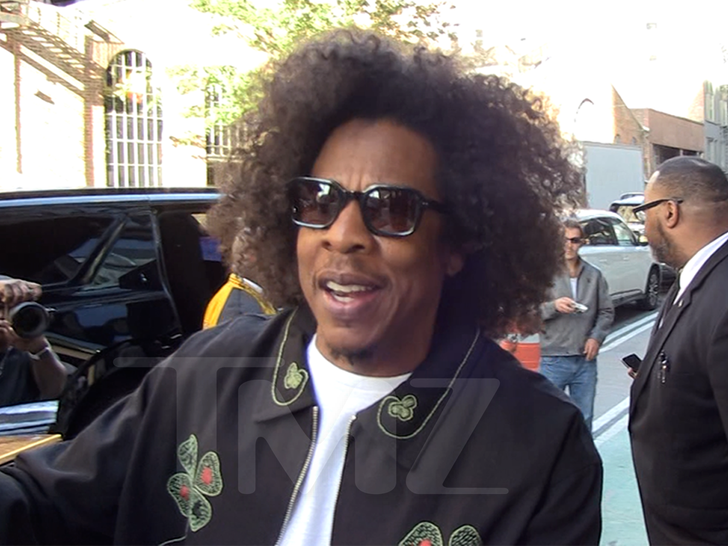 Jay-Z gives TMZ a couple clues about upcoming stadium shows