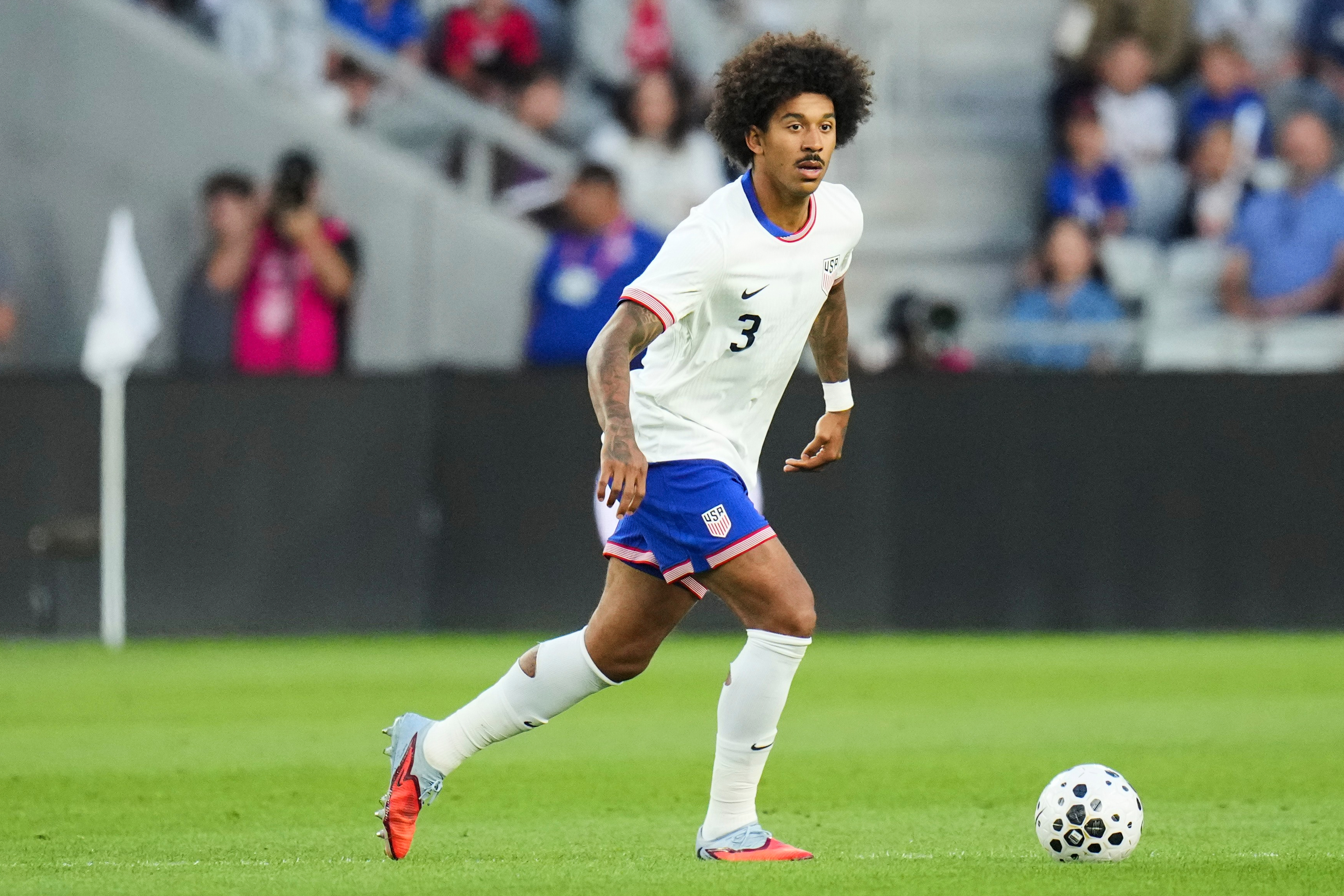 Injured US defender Chris Richards goes through full practice in boost ...
