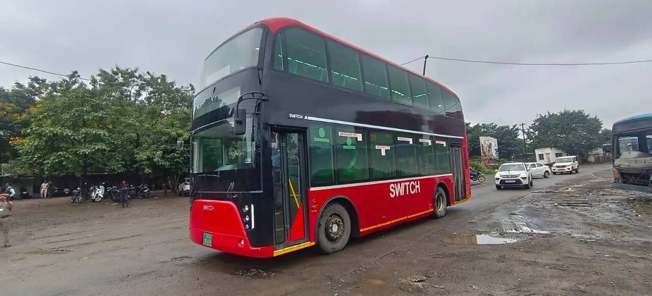 PMPML plans to revive double-decker buses project, to start route ...