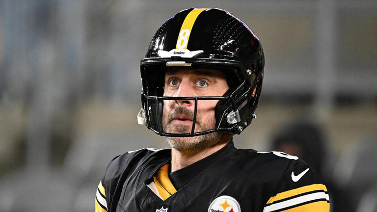 Aaron Rodgers and 2 other fantasy football QBs with favorable ADP value ...