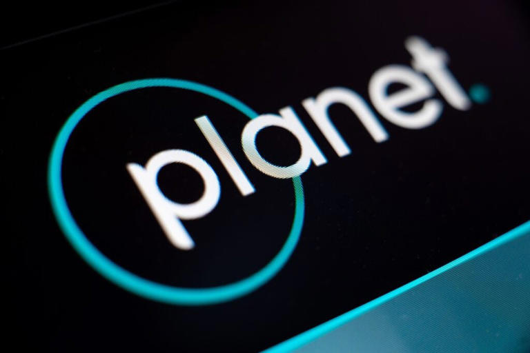 Planet Labs stock pauses Monday while space stocks remain volatile ...