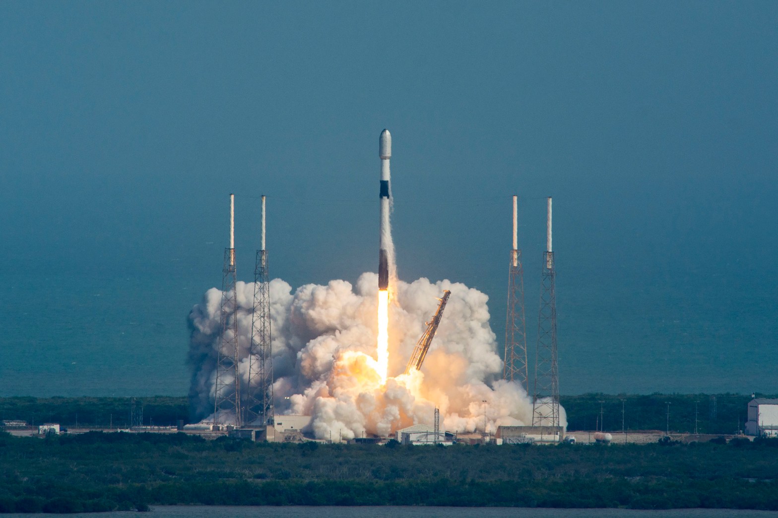 SpaceX and Rocket Lab set for liftoff this week