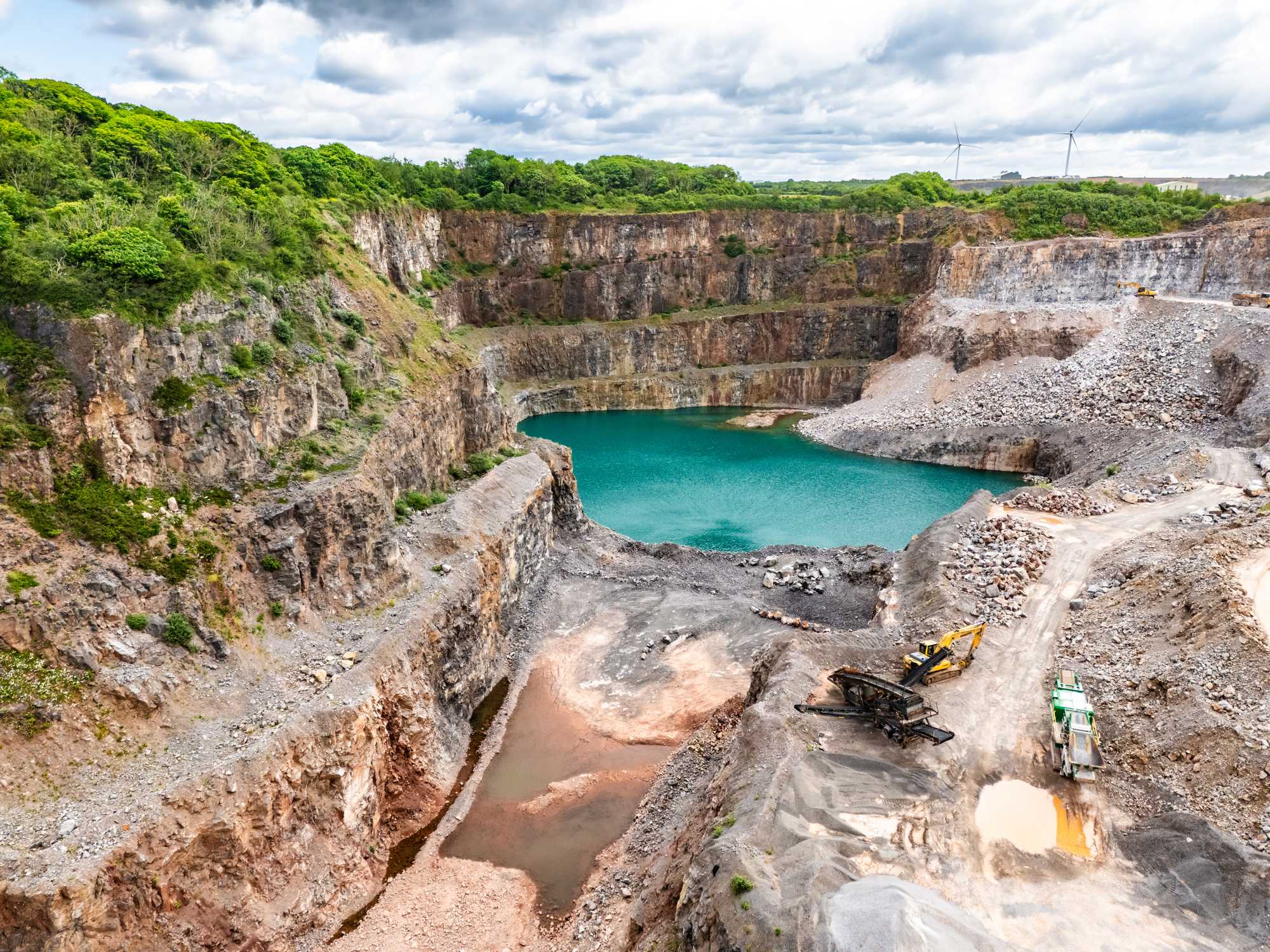 Quarry waters can be deceptive