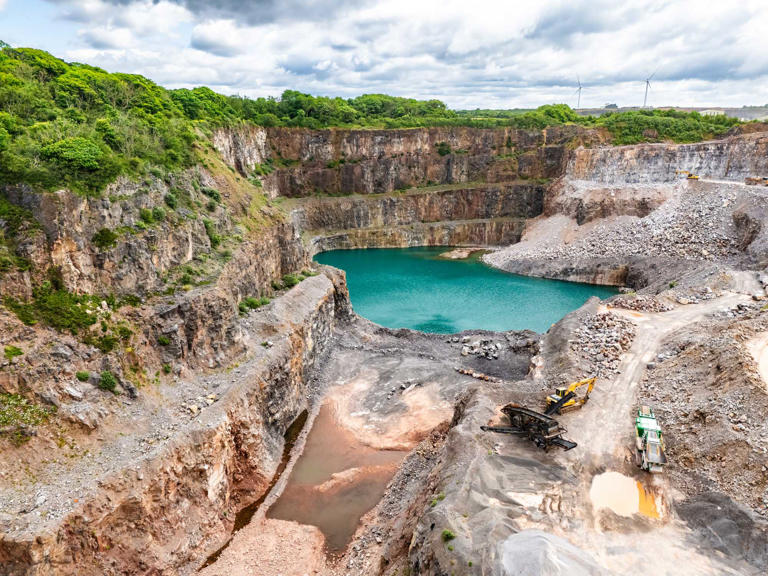 Quarry waters can be deceptive