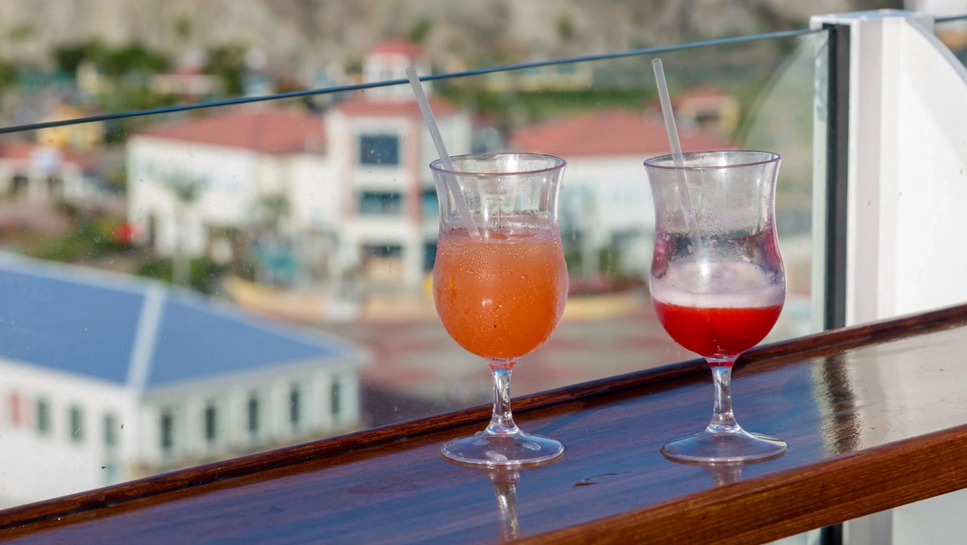 11 cruise ship bars with standout cocktails