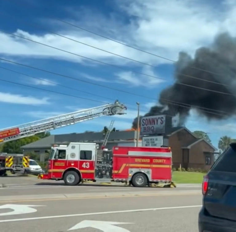 Brevard crews contain blaze at Merritt Island BBQ restaurant