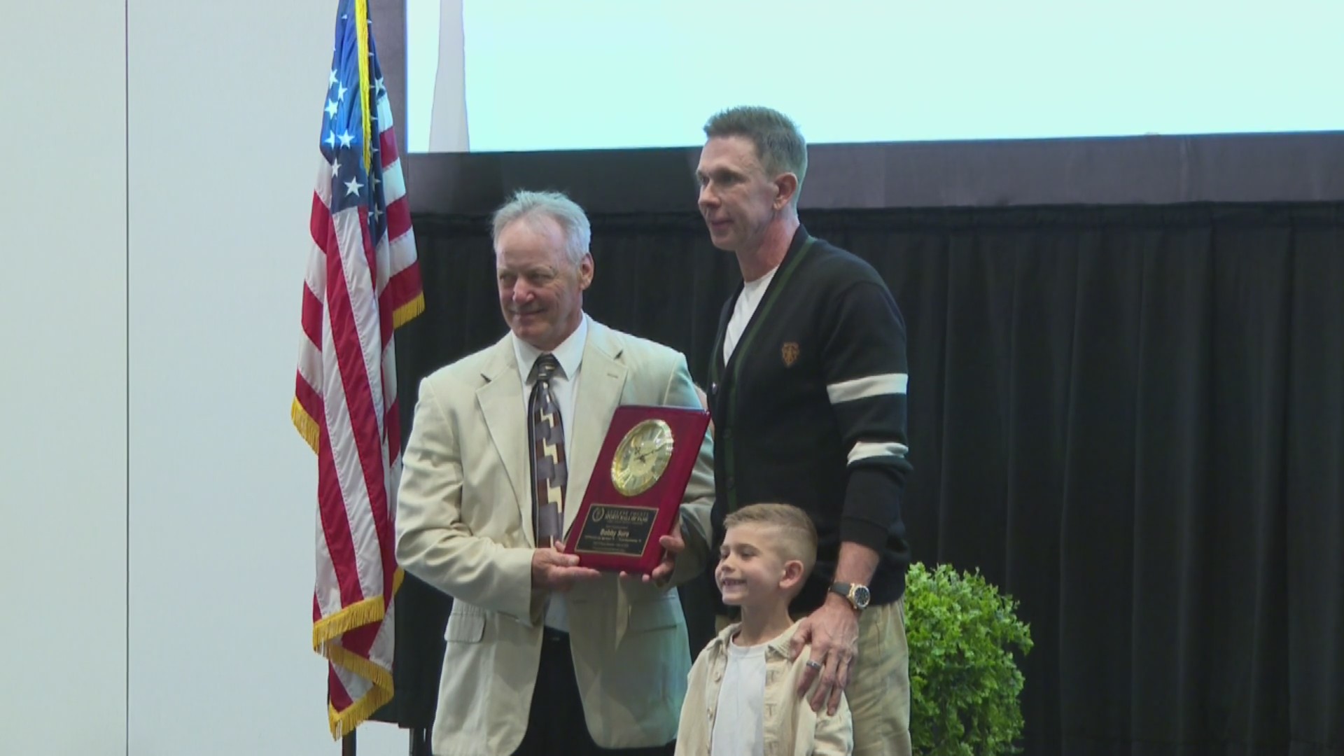 Athletes honored in local hall of fame | 28/22 News