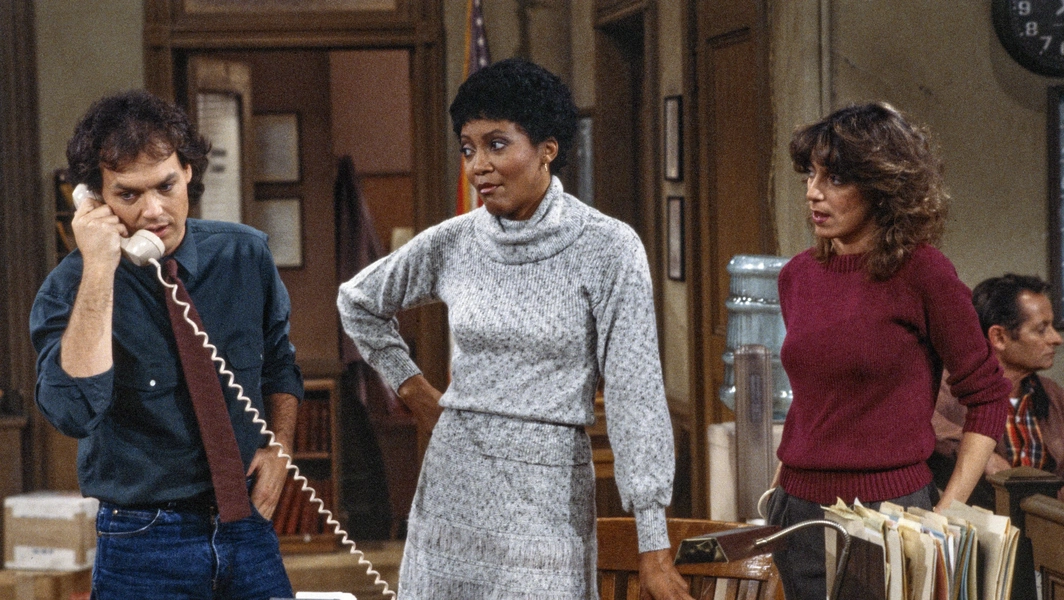 10 sitcoms that failed spectacularly