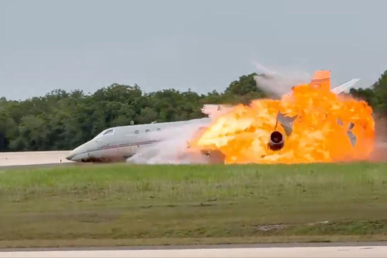 Pilots who died in fiery jet crash en route to pick up MLB legend ...