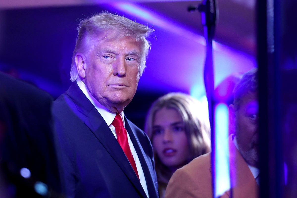 Crowd boos Trump during national anthem at NBA Finals in New York