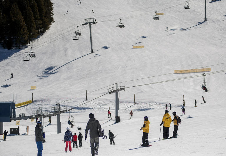 Vail Resorts cuts outlook again as low snowfall weighs on visits