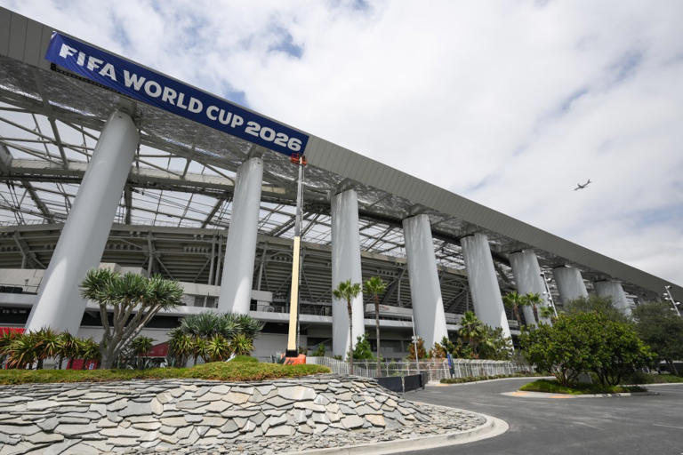 SoFi Stadium gets dramatic FIFA World Cup makeover days before USMNT debut