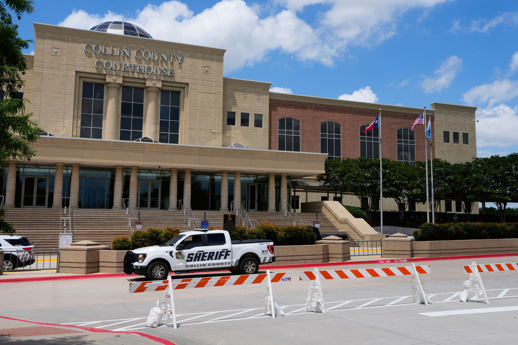 Testimony ends after 4 days, closing arguments set in trial of fatal ...