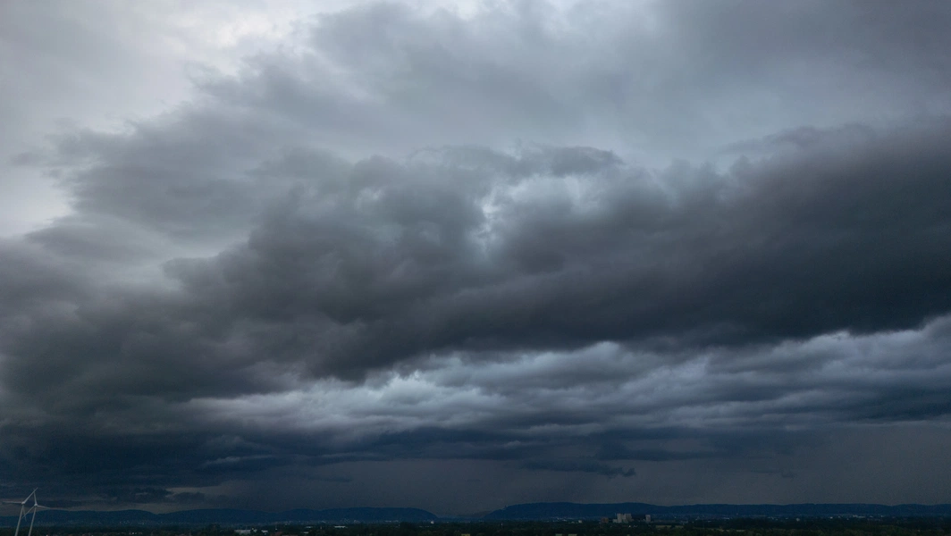 Understanding lightning and thunderstorm science