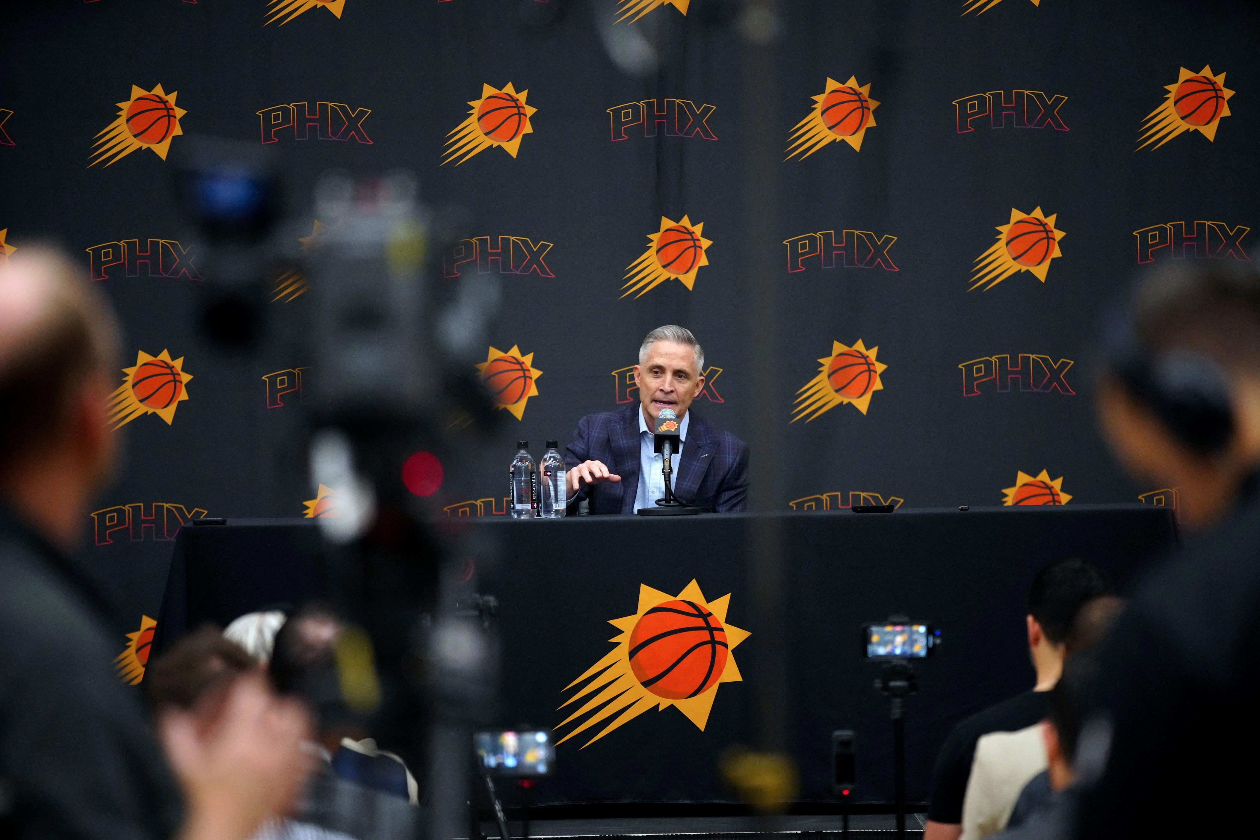 SBN reacts: A familiar draft question is back for the Suns