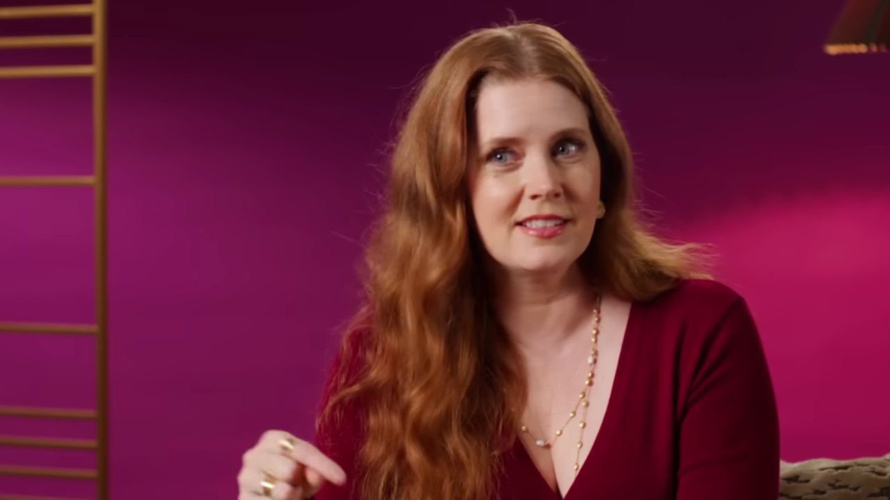 Amy Adams’ acclaimed 94%-rated sci-fi thriller is the best alien movie ...