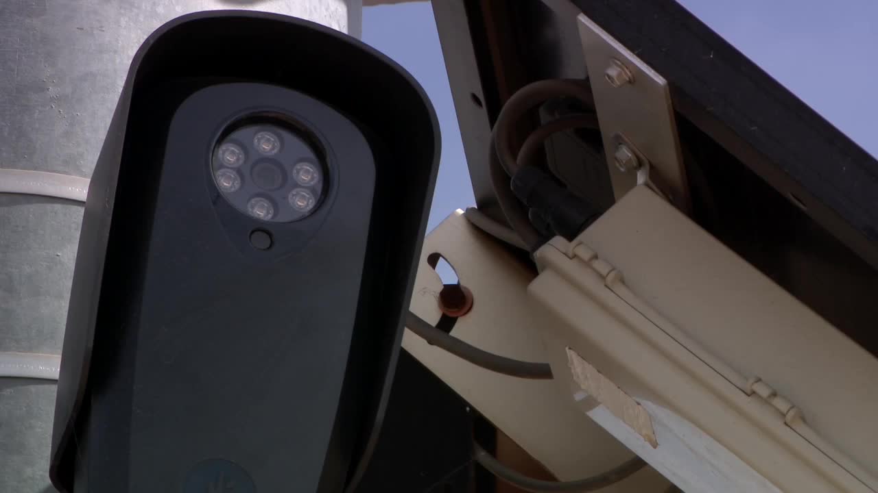 Your car is being tracked. Here's who can access that data in Arizona