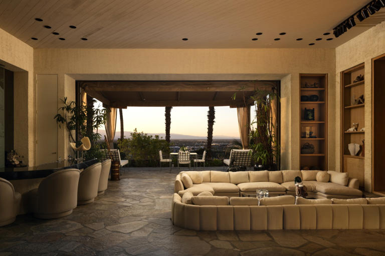 A late advertising exec’s Palm Springs estate lists for $19.5 million