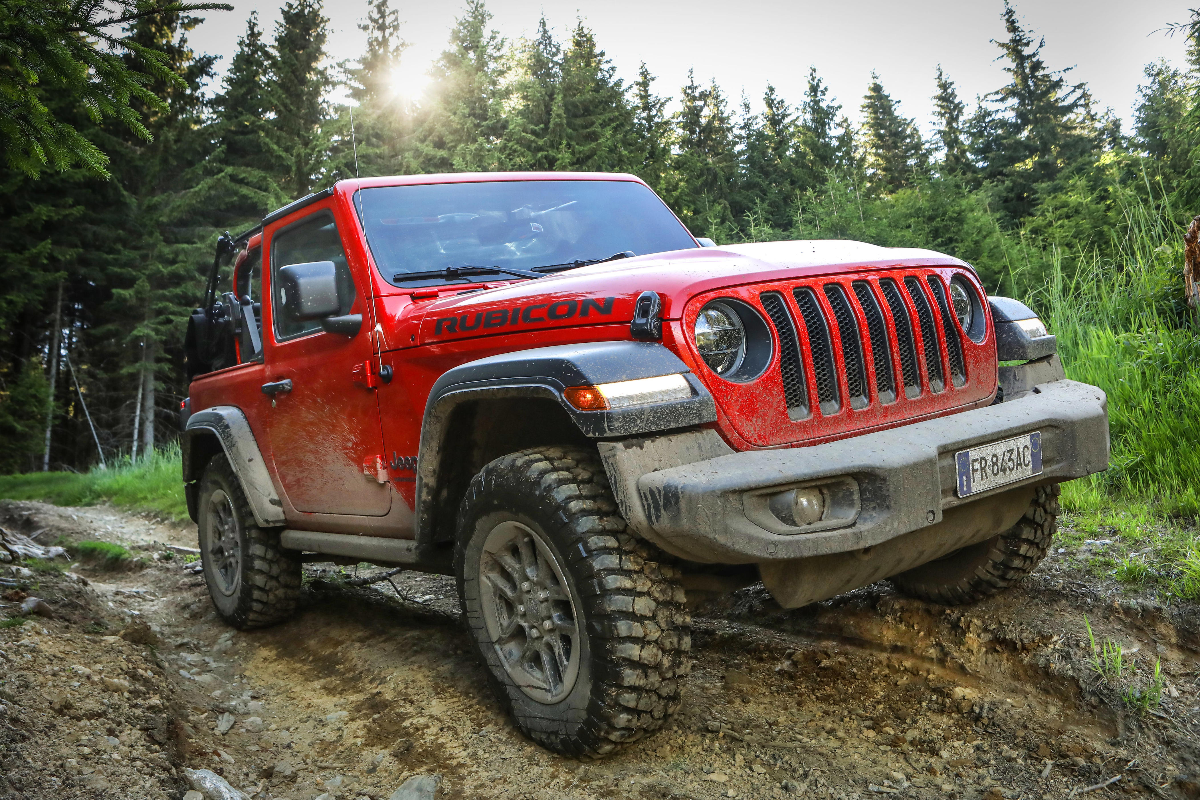 Jeep to recall 1 million Wranglers, Gladiators over fire risk