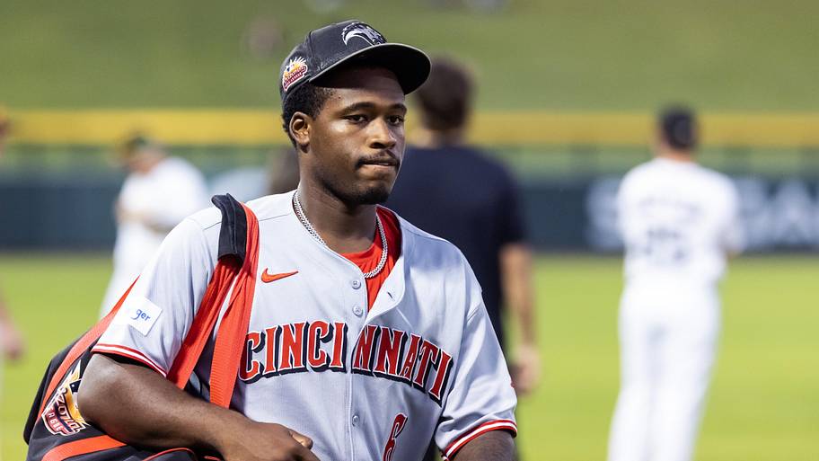 Reds beat writer floats unexpected name as potential trade piece