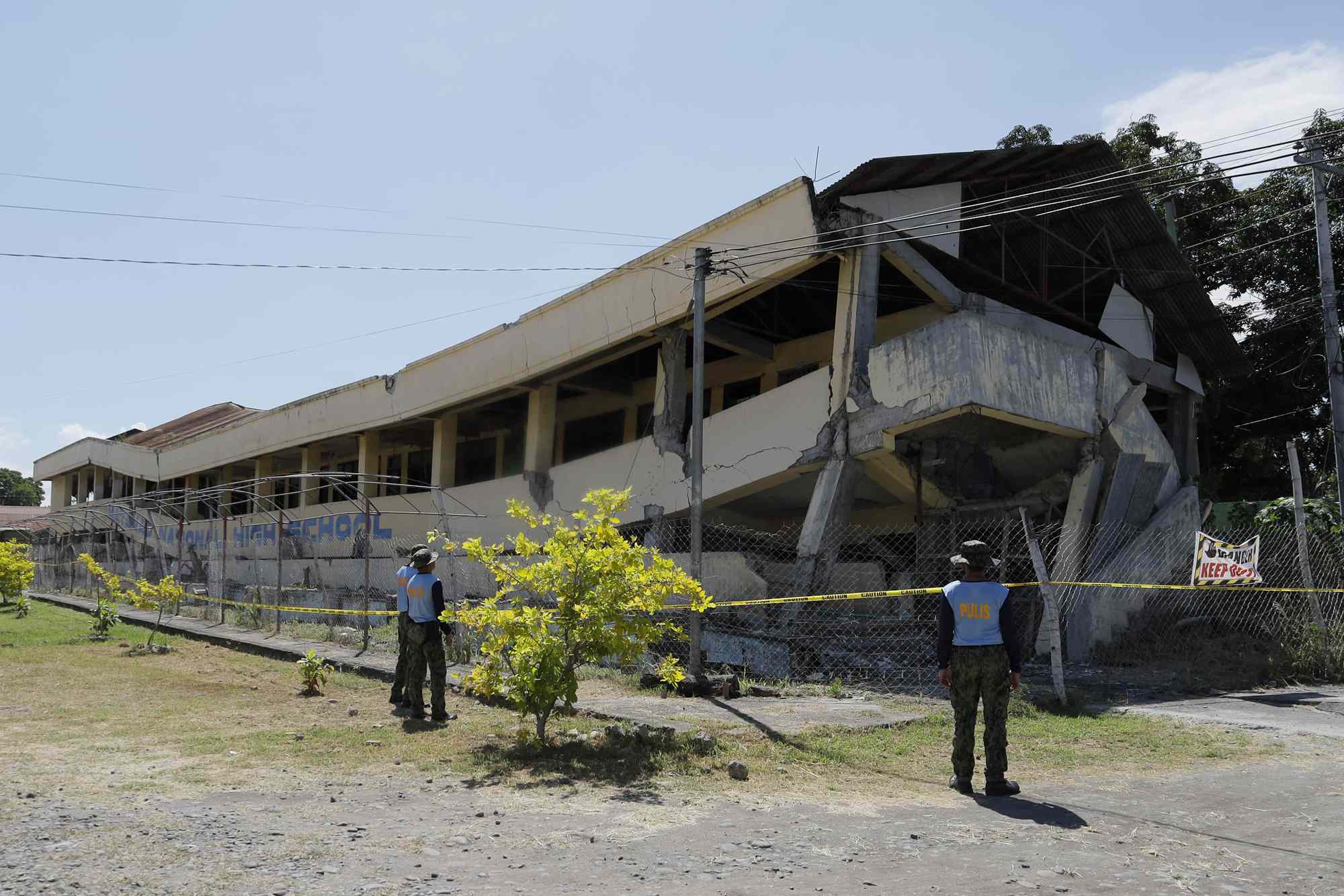 Deadly 7.8 magnitude earthquake leads officials to cancel classes on ...