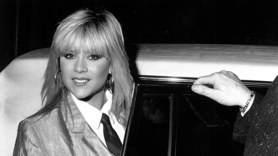 Samantha Fox: From glamour model to global pop star