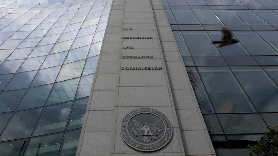 Crypto giants rally Senate for CLARITY Act before recess