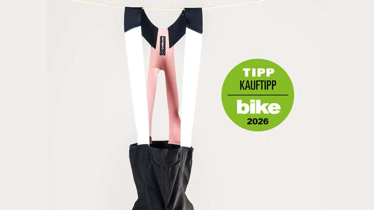 Nalini Fast Lady Bib Short: Schnelle Radhose für sportliche Fahrerinnen ...