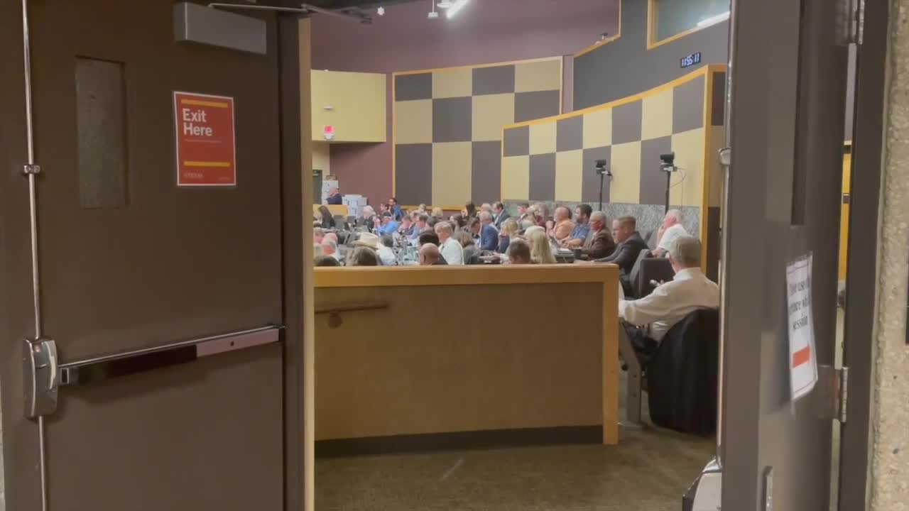 Neighbors testify against 765kV transmission line project between ...