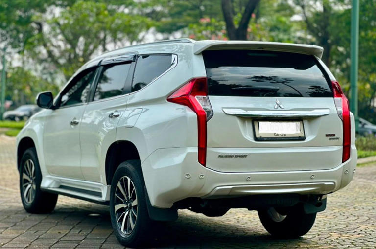 Mitsubishi Pajero Sport Dakar tipe ultimate 2018, harganya sudah segini ...
