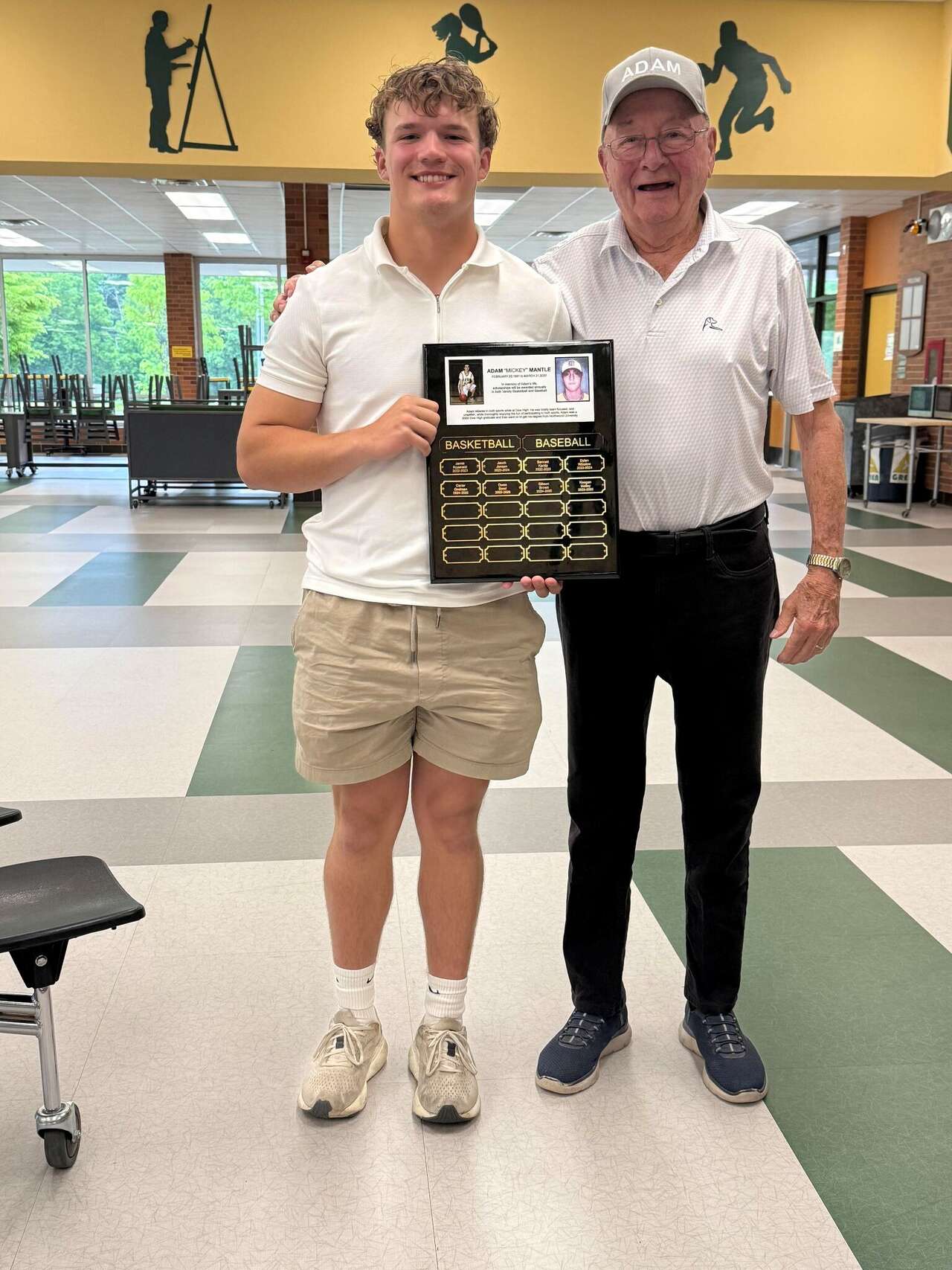 Dow's Malley named Mantle Scholarship recipient