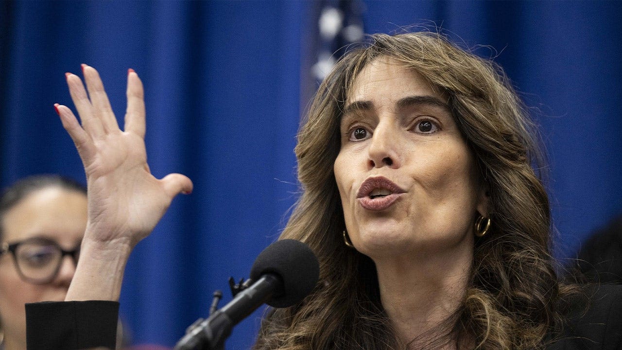 New Jersey Democrats advance bill criminalizing interference with ...