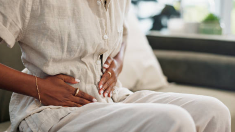 From bloating to irregular periods, 6 ovarian cancer symptoms you ...