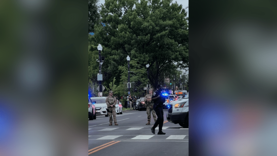2 shootings in DC within 15 minutes of each other injures 2