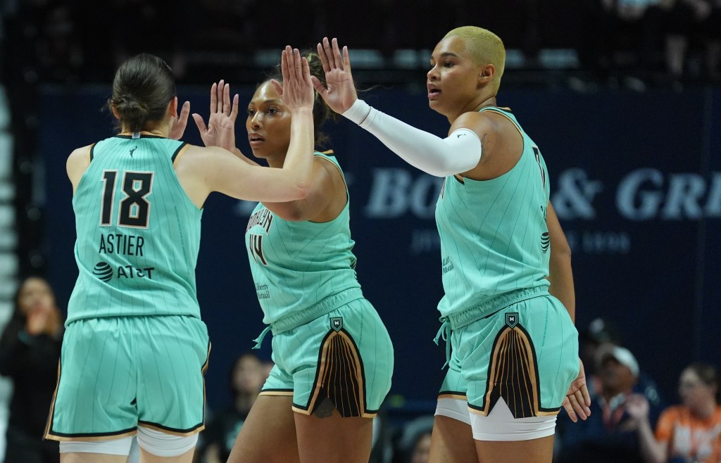 Liberty give uninspiring performance in not-so-easy win over last-place Sun