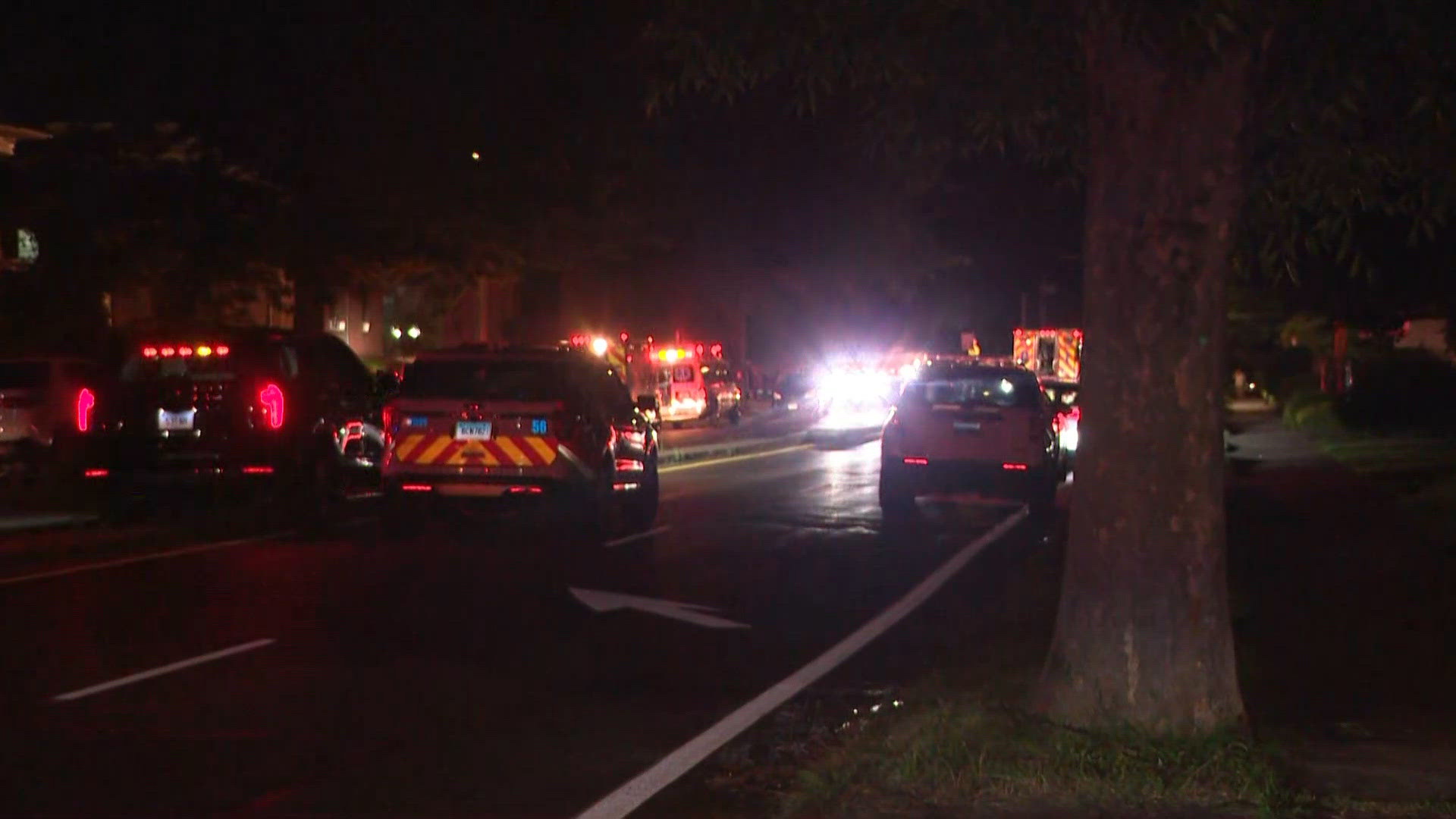 Person dies after jumping from New Haven apartment fire
