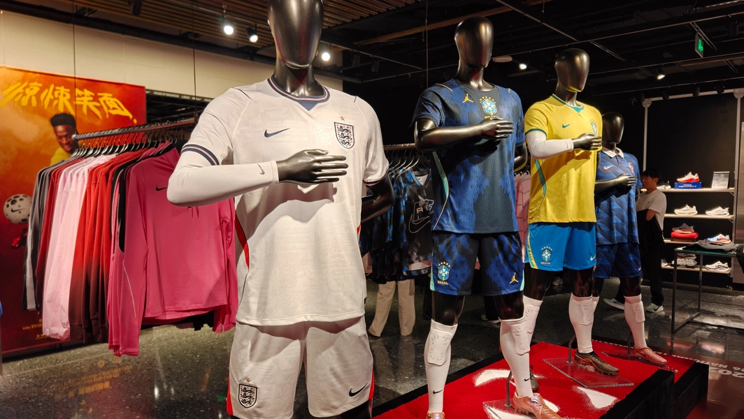 Nike expands innovation and ramps up sports marketing push