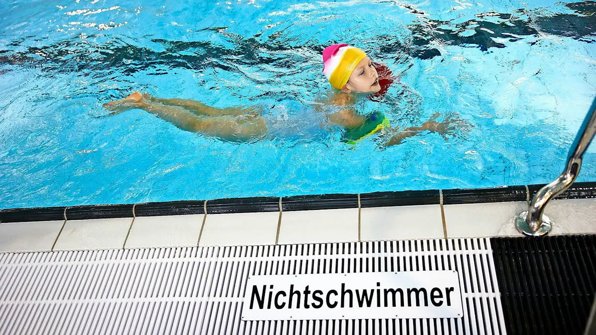 Leonberg und Umgebung - Schwimmkurspflicht? Vereine sehen keine Kapazitäten