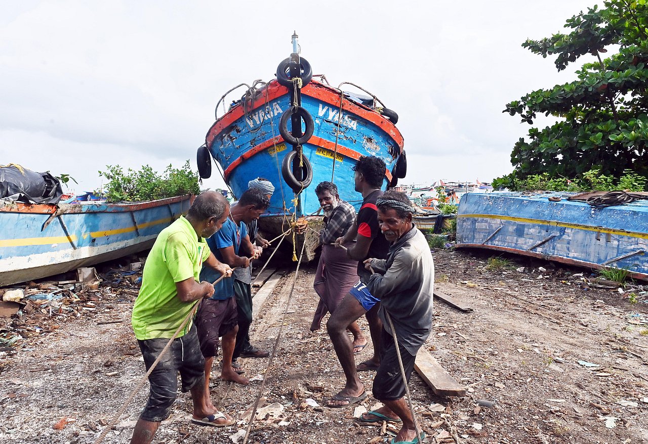 Kerala: 52-day annual trawling ban from Tuesday midnight