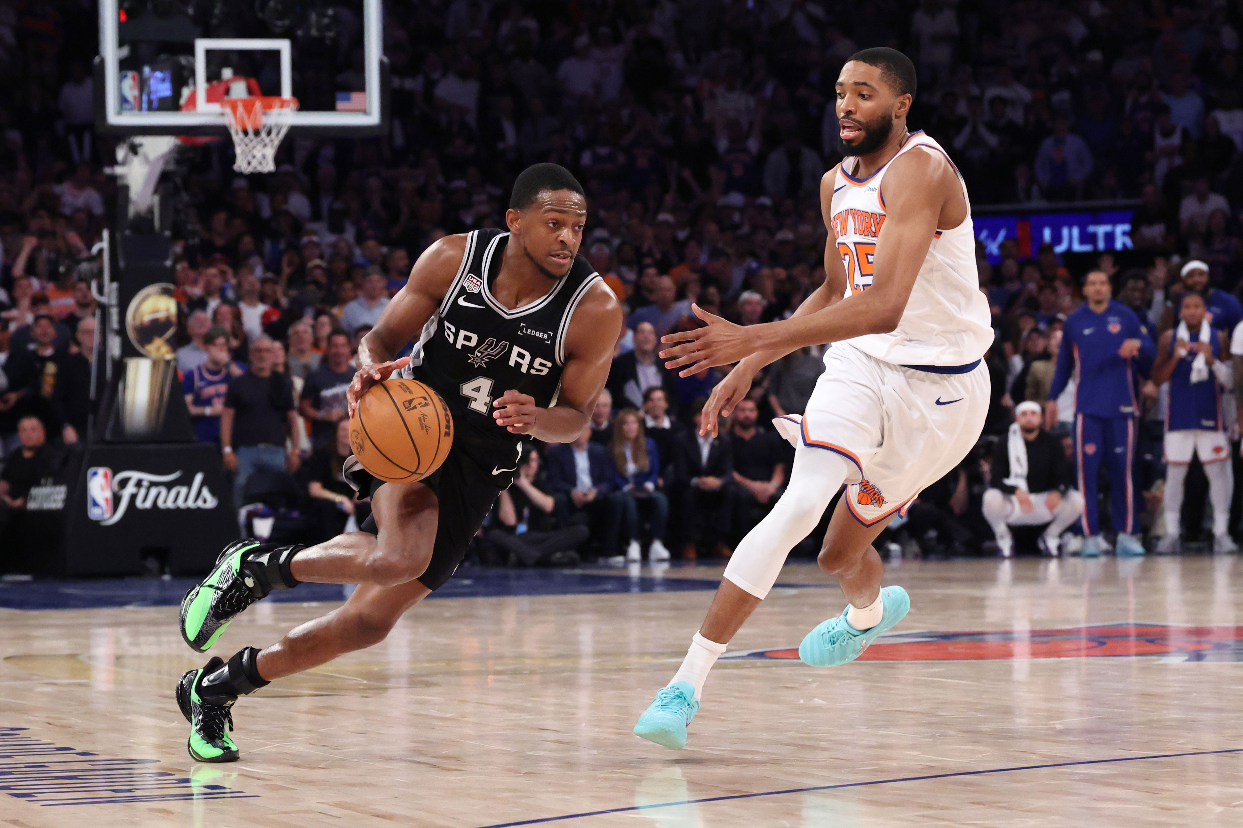 Heroes, zeros from Knicks’ Game 3 NBA Finals loss to Spurs: Mikal ...