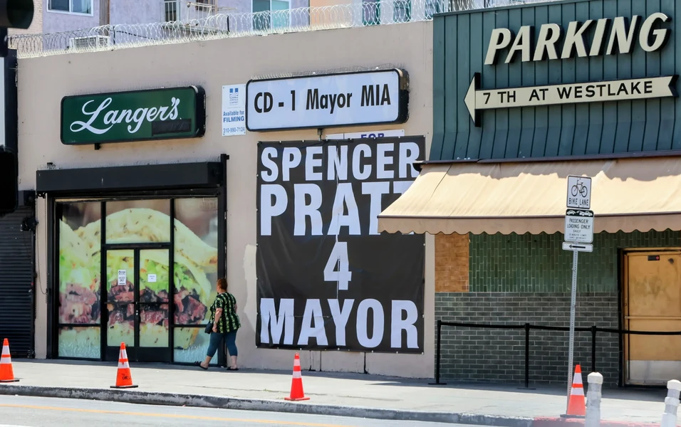 Trump renews fraud claims as Pratt slips in LA race