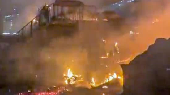 8 killed as molten steel spills on workers after Visakhapatnam plant blast