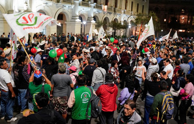 Leftist Sanchez takes lead in polarized Peru election