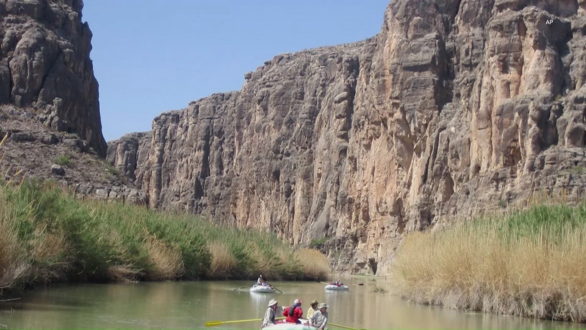 Ongoing effort to build border barrier in Big Bend National Park