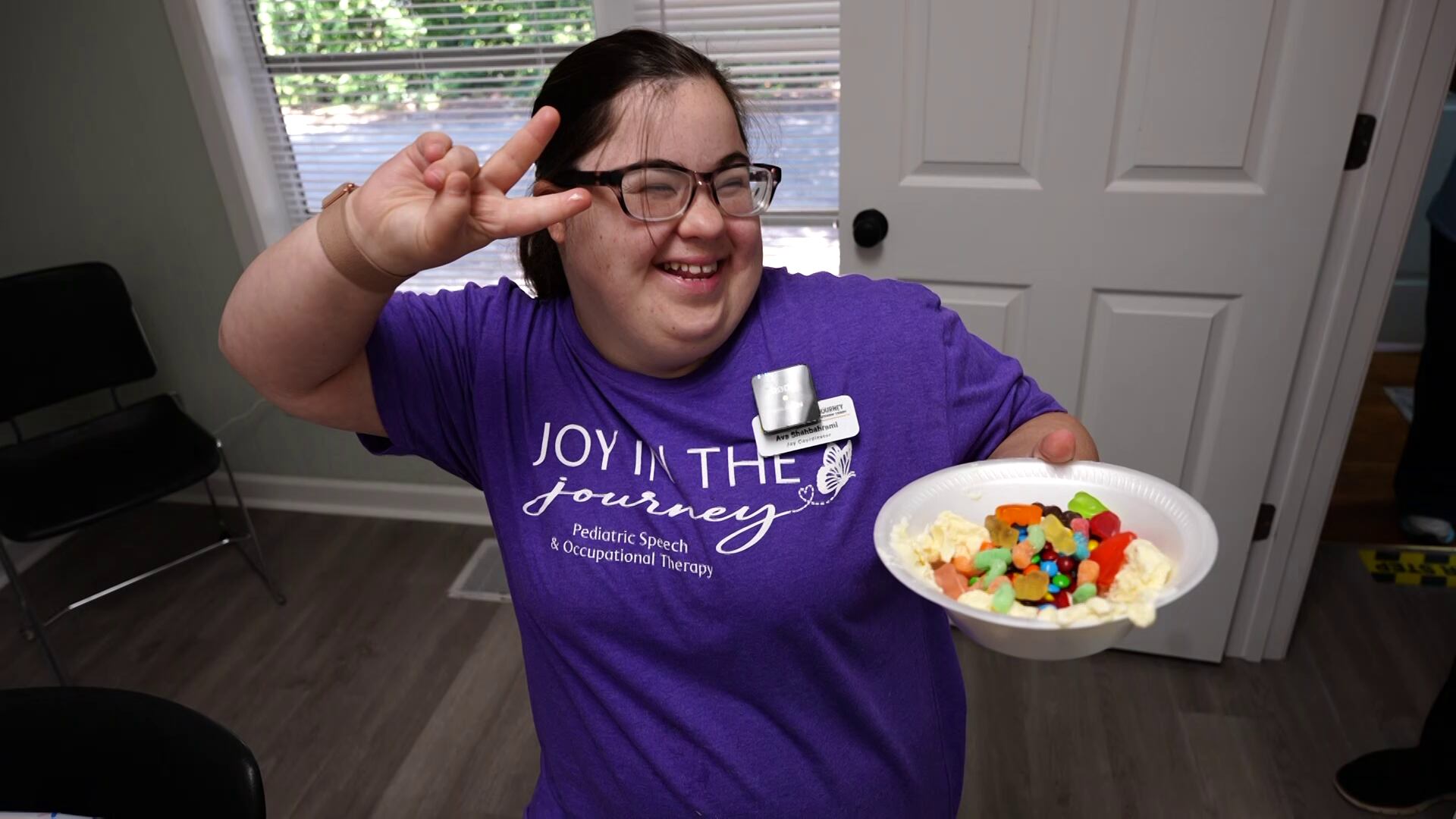 USC Aiken graduate with Down syndrome starts career at SC therapy center